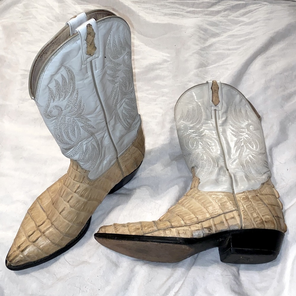 Real Caiman Alligator Skin Cowboy Boots. - Gem
